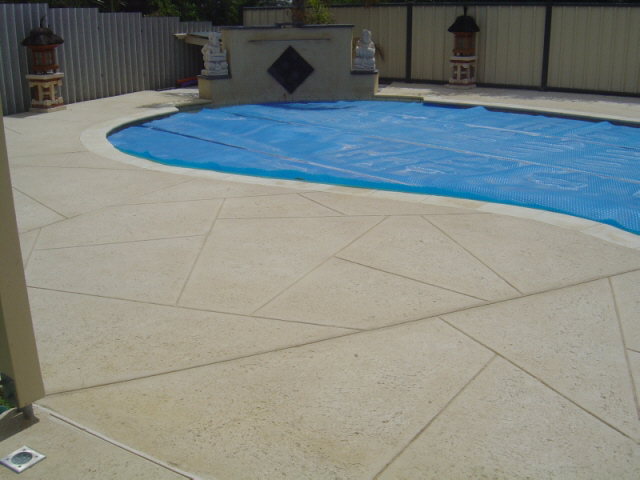 Easy Pour Liquid Limestone Gallery