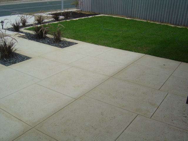 Easy Pour Liquid Limestone Gallery