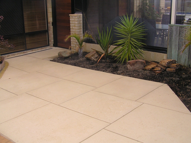 Easy Pour Liquid Limestone Gallery